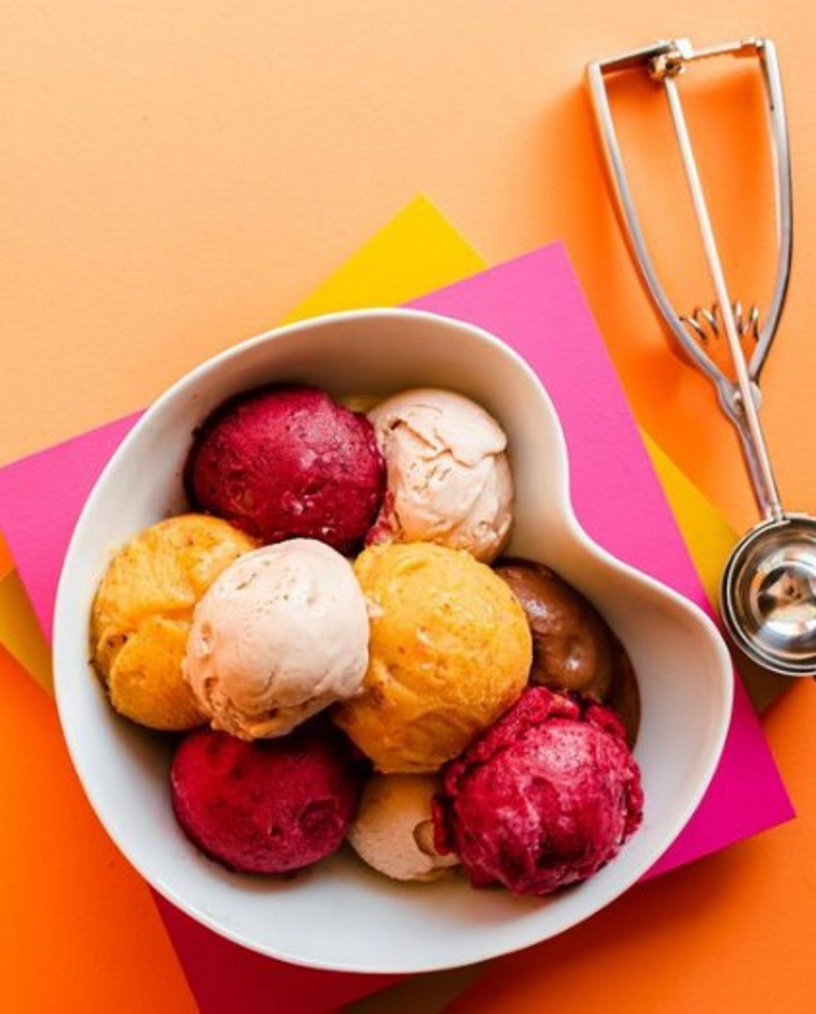 Dia do Sorvete: veja onde celebrar a data com sabores típicos do Brasil