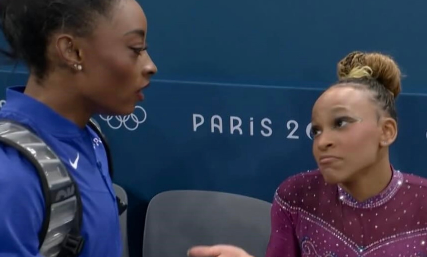 Netflix divulga trailer de documentário de Simone Biles sem imagens de ...